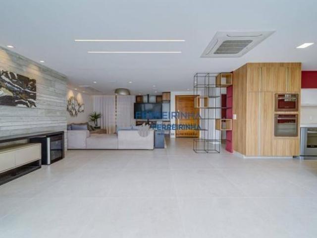 Casa térrea mobiliada com 4 dormitórios, 264 m² venda por R$ 3.300.000 ou aluguel por R$ 23.000/mê