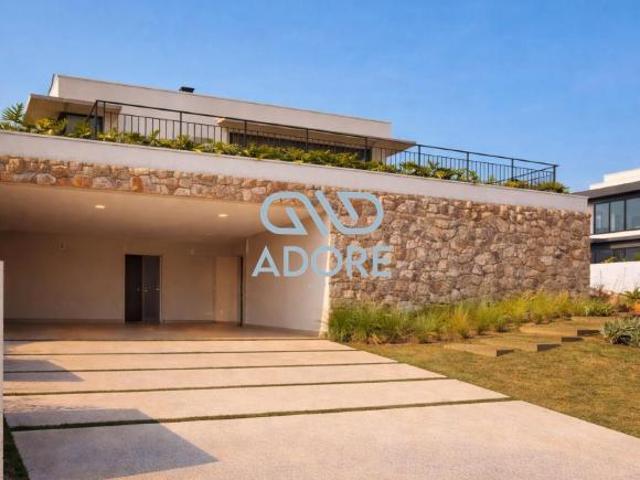Casa Térrea Mobiliada à Venda no Condomínio Jardim Villas do Golfe em Itu/Sp | 3 Quartos | Piscina