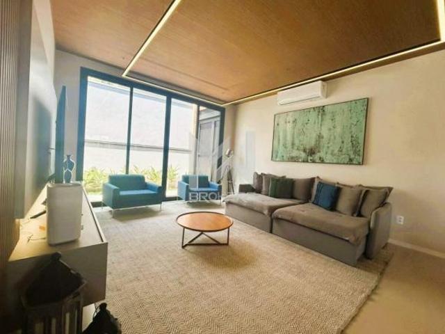 Casa térrea MOBILIADA à venda no Condomínio Residencial Querência em Valinhos/SP