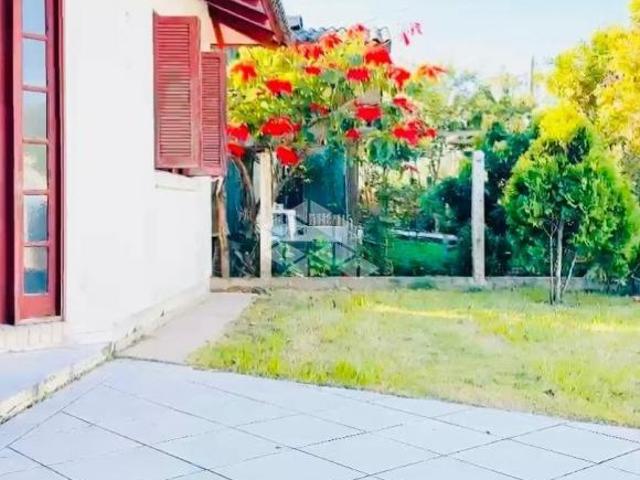 Casa térrea mobiliada dois dormitórios Capão novo