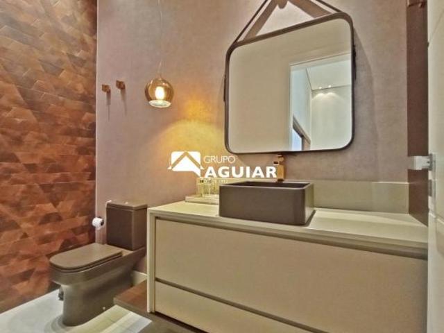 Casa Térrea Mobiliada no Canto del Bosco | Alto Padrão, 3 Suítes e 500m² de Terr