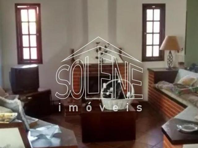 CASA TERREA MOBILIADA PARA VENDA NO CENTRO DE MAIRINQUE COM 6 DORMITORIOS SENDO 5 SUITES, CHURRASQU