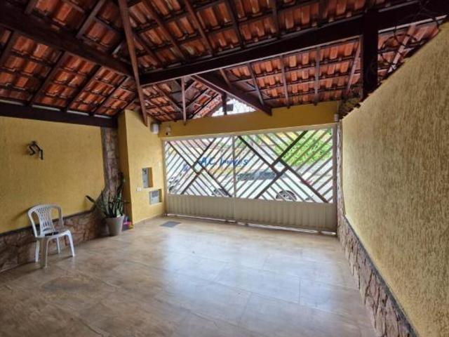 Casa térrea mobiliada pertinho do mar Praia Grande, SP