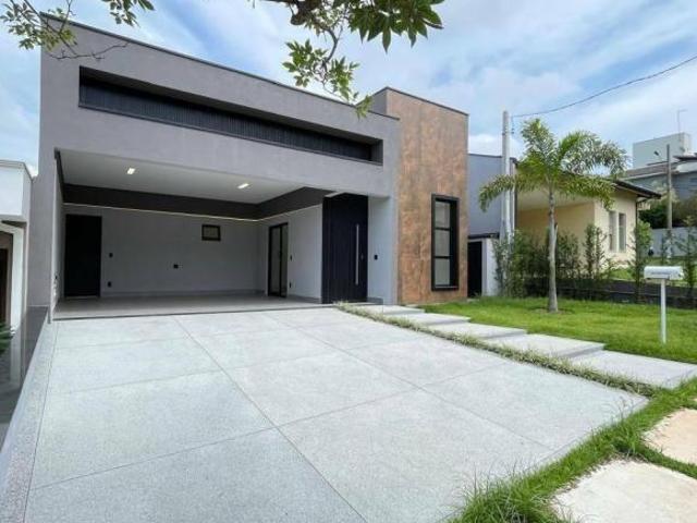 Casa Terrea Moderna no Condominio Portal de Itaici com 3 Suites à venda, 217 m² por R$ 1.800.000