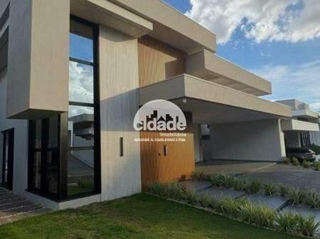 Casa Térrea Moderna à Venda – Alto Padrão