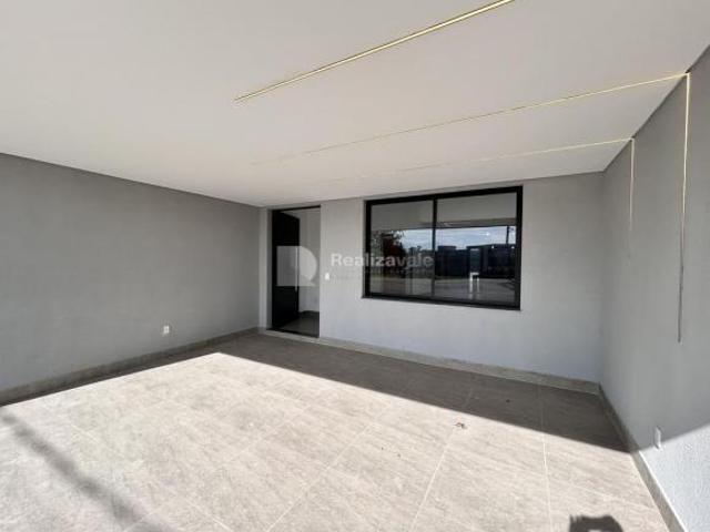 Casa Térrea Moderna com 3 Suítes Master com Closet e Varanda Gourmet Integrada