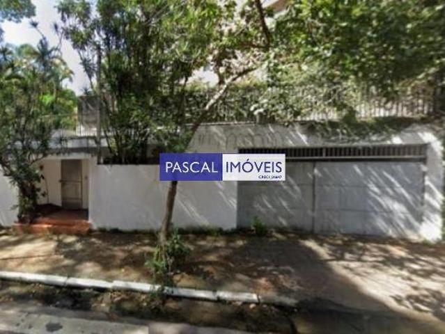 Casa térrea Moema 2 dormitórios 2 vagas
