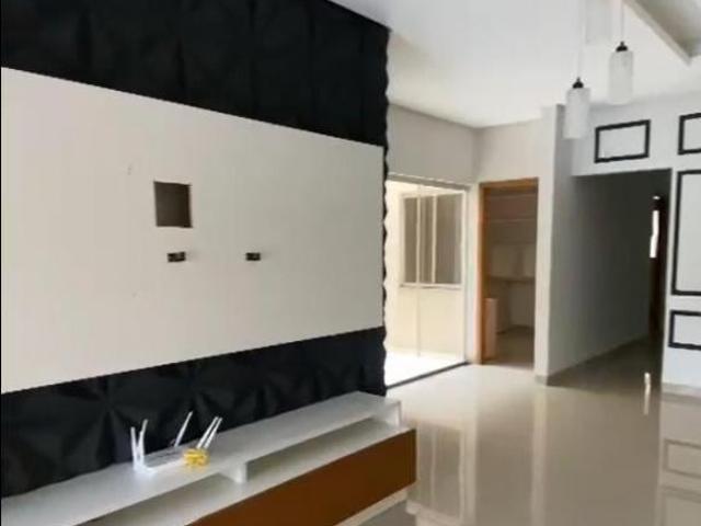 Casa Térrea Moinho dos Ventos Casa de Rua com 3 Quarto s por R$ 560000.00 no setor Moinho dos Ven