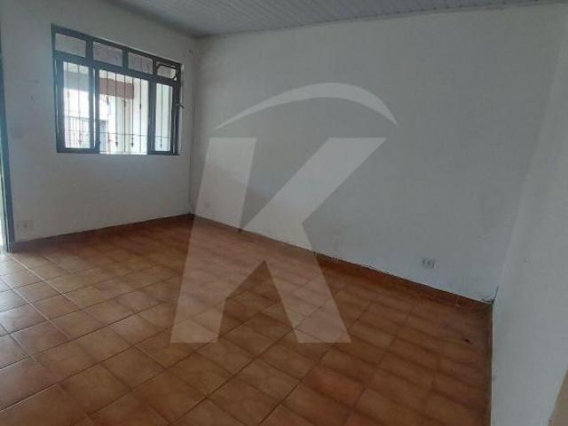 Casa térrea na Vila Constança 1 quarto, 2 vagas