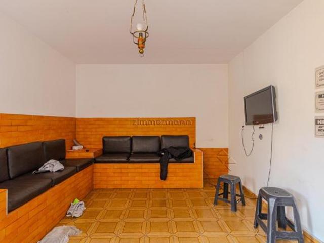 CASA TERREA NA BARRA FUNDA DE 2 DORMITÓRIOS E 6 VAGAS