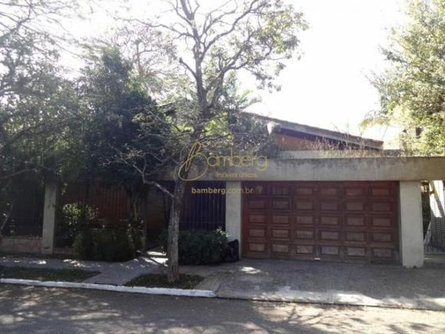 CASA TÉRREA NA MELHOR RUA DO JARDIM DOS ESTADOS