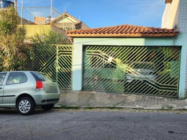 Casa térrea na Parada Inglesa 4 dormitórios, 3 vagas