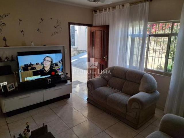 Casa terrea na região do Cangaiba