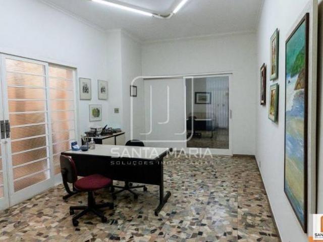 Casa térrea na rua 3 dormitórios