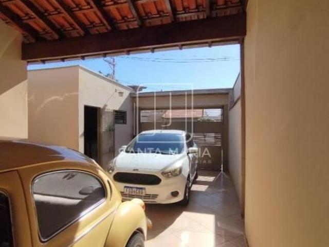 Casa térrea na rua 3 dormitórios, cozinha planejada