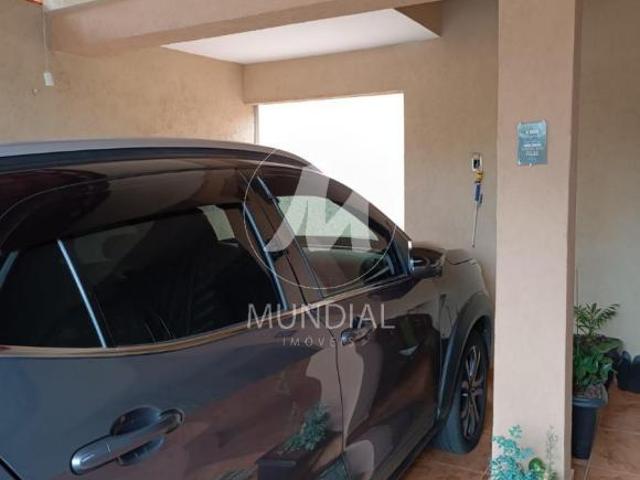 Casa térrea na rua 3 dormitórios, cozinha planejada