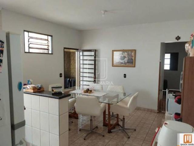 Casa térrea na rua 3 dormitórios, cozinha planejada