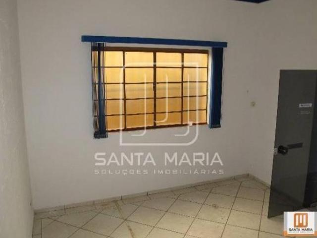 Casa térrea na rua 3 dormitórios, cozinha planejada