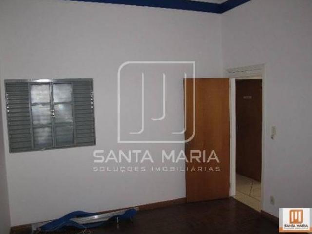 Casa térrea na rua 3 dormitórios, cozinha planejada