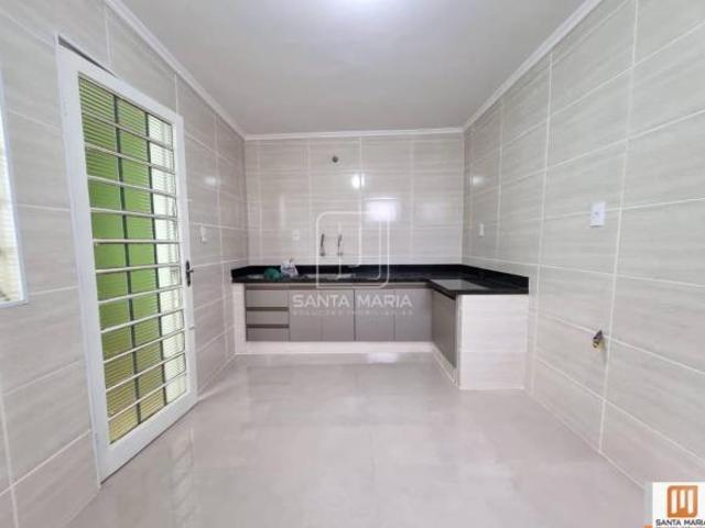 Casa térrea na rua 3 dormitórios, cozinha planejada