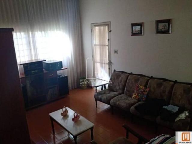Casa térrea na rua 3 dormitórios, cozinha planejada