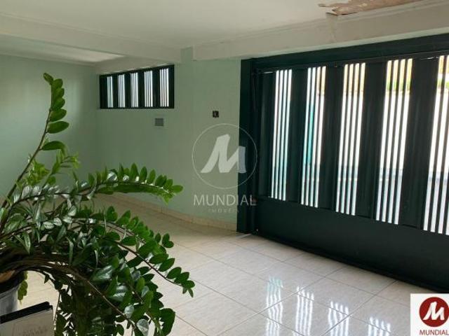 Casa térrea na rua 3 dormitórios, cozinha planejada