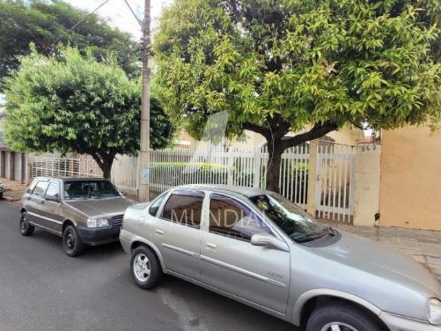 Casa térrea na rua 3 dormitórios, cozinha planejada