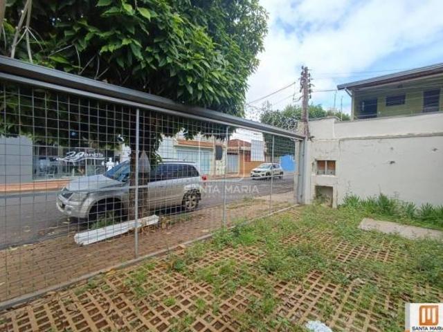 Casa térrea na rua 3 dormitórios, cozinha planejada