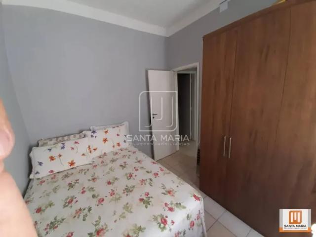 Casa térrea na rua 3 dormitórios, cozinha planejada