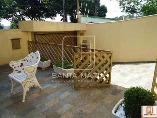 Casa térrea na rua 3 dormitórios, cozinha planejada