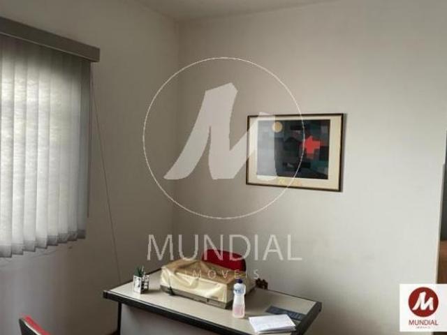 Casa térrea na rua 3 dormitórios, cozinha planejada