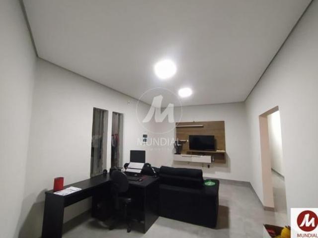 Casa térrea na rua 3 dormitórios/suite, cozinha planejada, portaria 24 horas