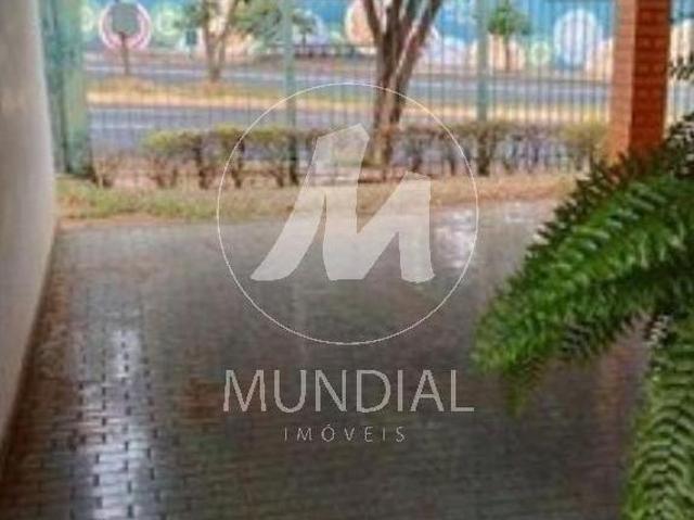 Casa térrea na rua 3 dormitórios/suite, cozinha planejada
