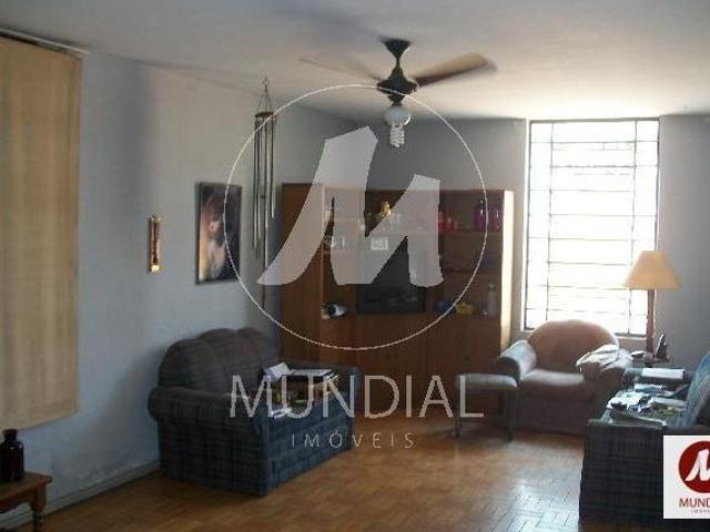 Casa térrea na rua 3 dormitórios/suite, cozinha planejada