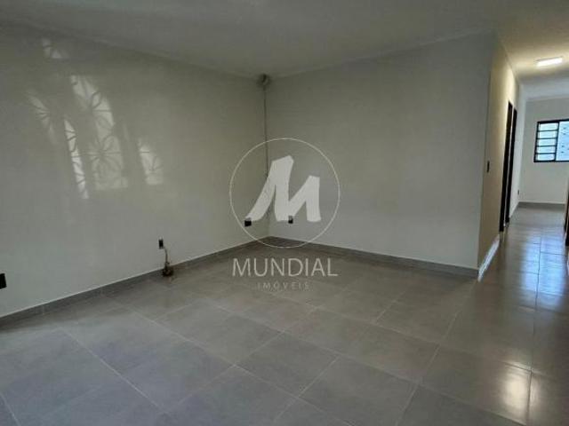 Casa térrea na rua 3 dormitórios/suite, cozinha planejada