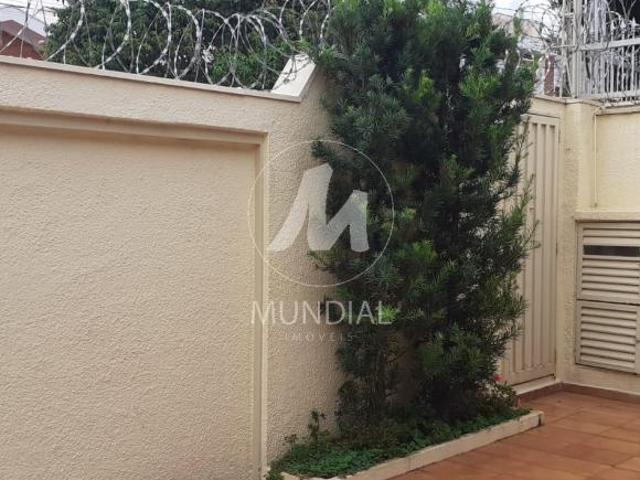 Casa térrea na rua 3 dormitórios/suite, cozinha planejada