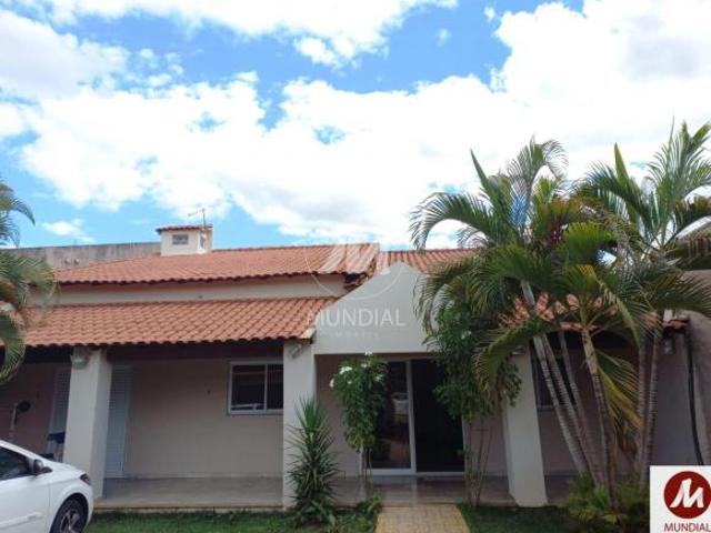 Casa térrea na rua 3 dormitórios/suite, cozinha planejada