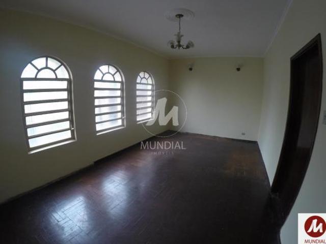 Casa térrea na rua 3 dormitórios/suite, cozinha planejada