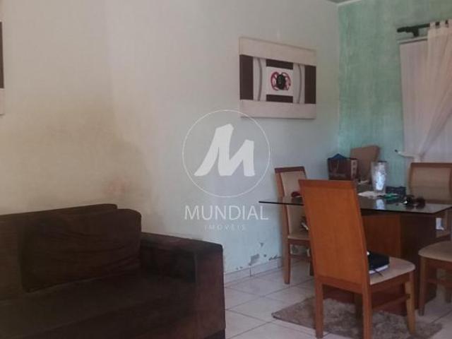 Casa térrea na rua 3 dormitórios/suite, cozinha planejada