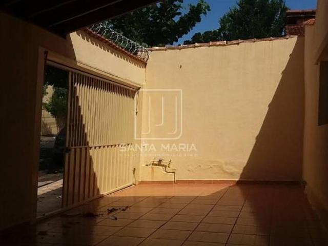 Casa térrea na rua 3 dormitórios/suite, cozinha planejada