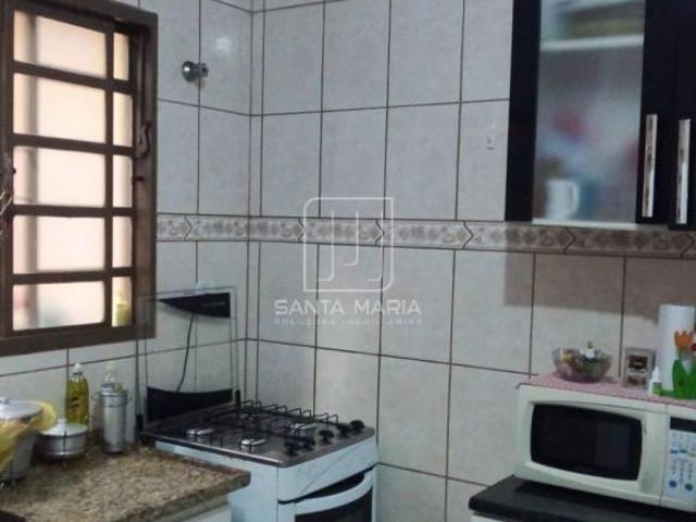 Casa térrea na rua 3 dormitórios/suite, cozinha planejada
