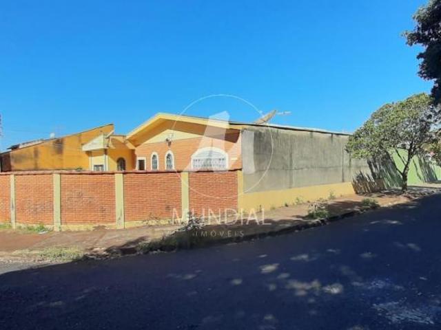 Casa térrea na rua 3 dormitórios/suite, cozinha planejada