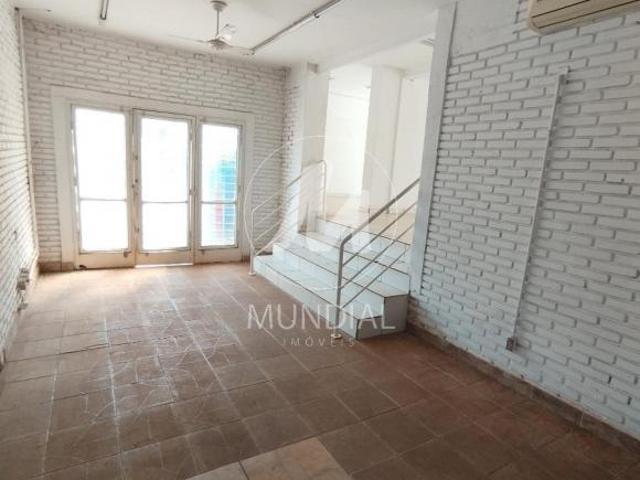 Casa térrea na rua 3 dormitórios/suite, cozinha planejada