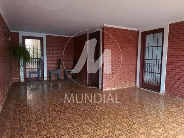 Casa térrea na rua 3 dormitórios/suite, cozinha planejada