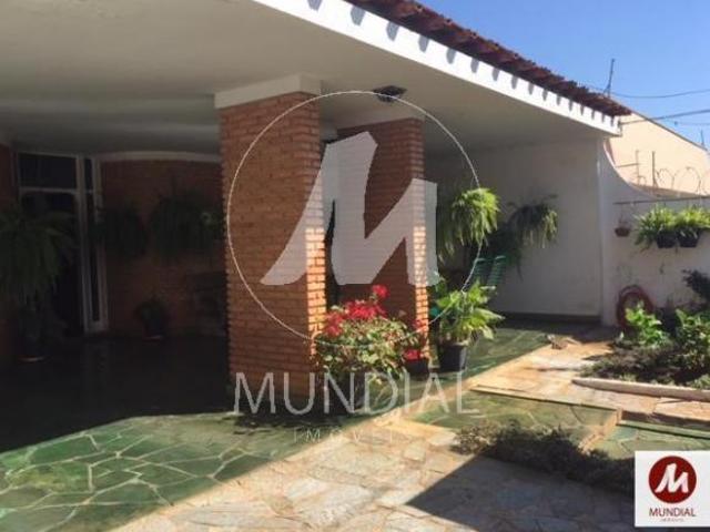 Casa térrea na rua 3 dormitórios/suite, cozinha planejada
