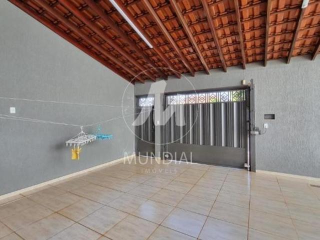 Casa térrea na rua 3 dormitórios/suite, cozinha planejada