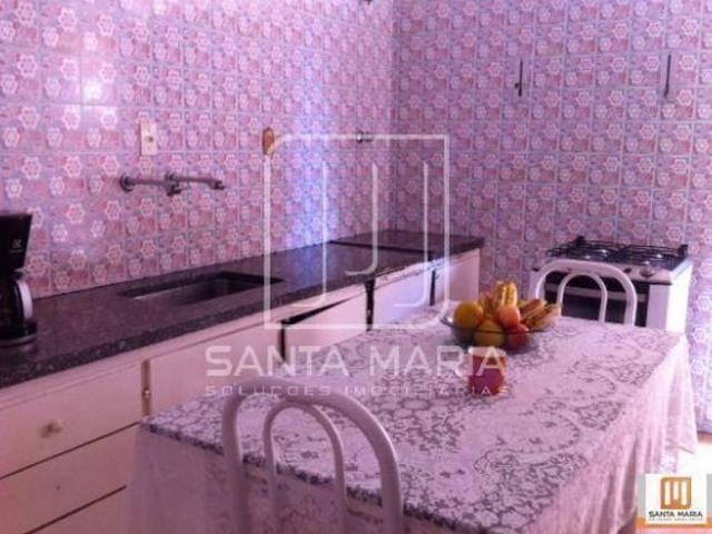 Casa térrea na rua 3 dormitórios/suite, cozinha planejada