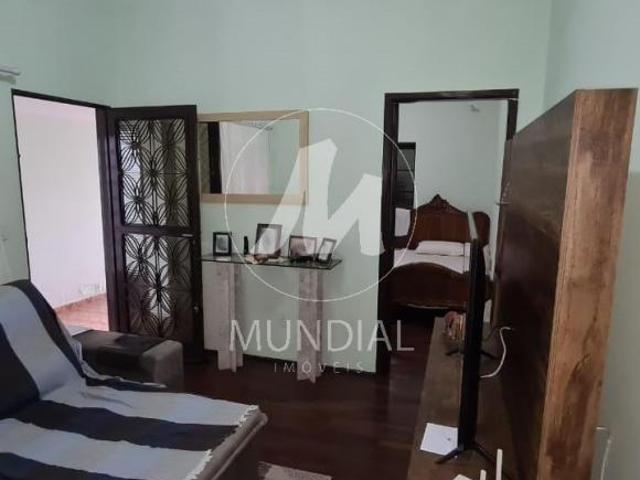 Casa térrea na rua 3 dormitórios/suite, cozinha planejada