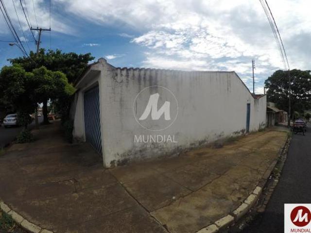 Casa térrea na rua 3 dormitórios/suite, cozinha planejada