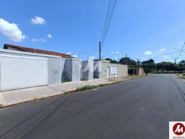 Casa térrea na rua 3 dormitórios/suite, cozinha planejada
